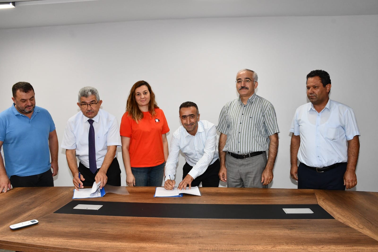 KAYMAKAM VEHBİ BAKIR, LİSE, ÖN LİSANS VE LİSANS MEZUNLARININ EĞİTİM ...